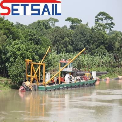 China 1800m3 Soild Capacity 26inch Cutter Suction River Sand Dredger with Land Booster Station for sale