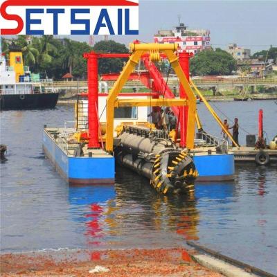 China 26inch Cutter Suction Dredger with Siemens PLC System and 350L Total Fule Consumption for sale