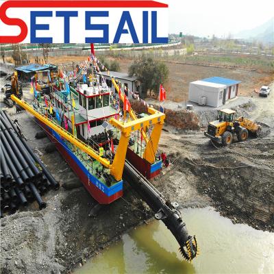 China 500m3 Sand Pump Cutter Suction Mud Dredger for River Heavy Duty Cyclone and Gearbox for sale