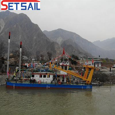 China 20 Inch Cutter Suction Sand Dredging Machinery with 895kw Main Power and Cutter Head for sale