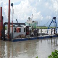 China Cummins Diesel Engine 24 Inch Cutter Suction Dredger for Sand Extraction in Rivers for sale