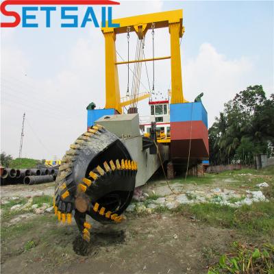 China Shipyard 20inch 4000m3 Sand Pump Dredger with CTS Slot Type and Diesel Engine Power for sale