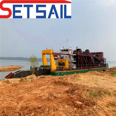 China 24 Inch Cutter Suction Dredger with 1100m3 Capacity and 500mm Discharge Pipe Diameter for sale