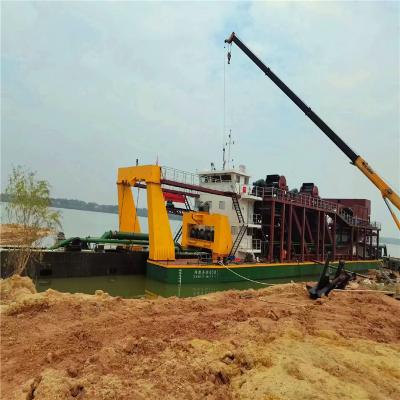 China Total Length 38m 26 Inch Hydraulic Cutter Suction Sand Mining Dredger for Sand Dredging for sale