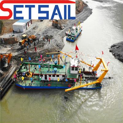 China 260kw Auxiliary Engine 18inch Cutter Suction Dredger with Anchor Boom and Hydrocyclone for sale