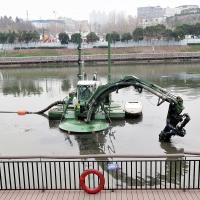 China Amphibious Cutter Suction Dredger and Crawler with 40000.000kg Package Gross Weight for sale