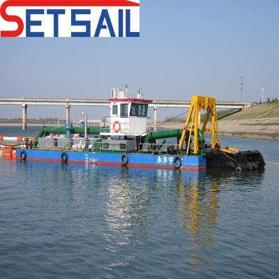 China 110kw-2000kw Diesel Engine Powered CTS Slot Type Trailing Hopper Silt Dredger for Lake for sale