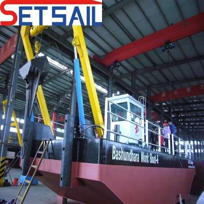 China Hydraulic Control Service Boat Bulk Volume 210m3-500m3 for Hassle-Free Transportation for sale