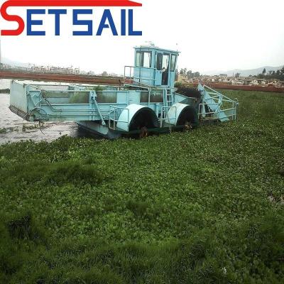China QHCM-13 Customized Clean Water Hyacinth Machinery for Lake and River Decontamination for sale