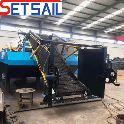 China Full Hydraulic Water Grass Cleaning Harvester Vessel with Multi-Screw Technology for sale