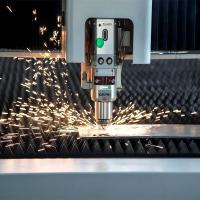 China 1000w 1500w 3000w 4000w 6000w 12000w 8000w Fiber Laser Cutter With Ce Certificate for sale