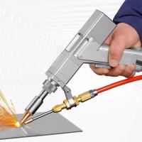 China Easy-to-Operate Laser Welder 1000W 2000W 3000W With Welding Cleaning Cutting For Metal for sale