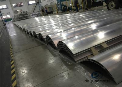 China Complex Integral Shaped CNC Aluminum Profiles 6063-T5 5 Years Warranty for sale