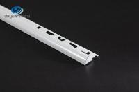 China 1.0mm Thickness 6063 Aluminum Corner Trim Powder Coating White For Wall Trimming for sale