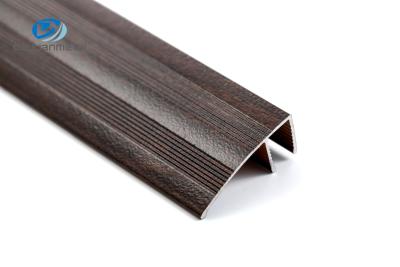 China ODM Aluminium Floor Edge Trim Alloy Floor Fluted Ramp Reducer Metal Corner Protector for sale