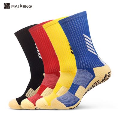 China Custom Non Slip Athletic Football Socks Breathable Mesh Men Grip Socks for sale