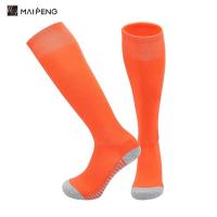 China Thick Padded Football Socks Moisture Wicking Breathable Soccer Socks For Men for sale