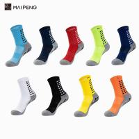 China Colorful Football Cushioned Compression Socks Unisex Anti Slip Crew Soccer Socks for sale