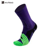 China Embroidery Cushion Crew Elite Socks Quick Dry Basketball Sports Socks for sale