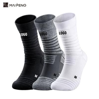 China Custom Logo Cushioned Basketball Socks Athletic Men Padded Cotton Socks for sale