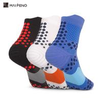 China Terry Custom Cycling Socks Abrasion Resistant 3D Dots Crew Sport Socks for sale