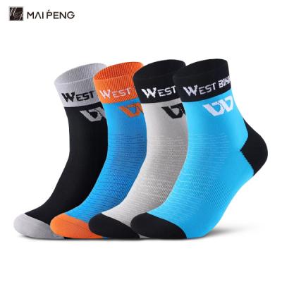 China Custom Compression Athletic Socks Unisex Breathable Bike Cycling Socks for sale