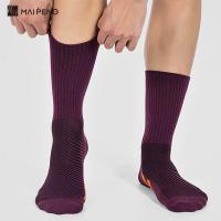 China Custom Unisex Outdoor Bicycle Socks Sweat Absorbent Breathable Cycling Socks for sale