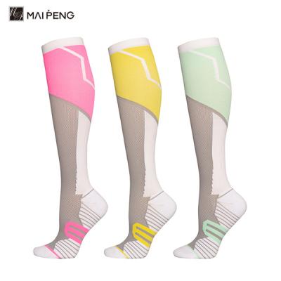 China Fancy Female Compression Sports Socks Breathable Graduated Compression Socks for sale