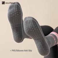 China Custom Logo Fitness Anti Slip Grip Socks Floor Pilates Sports Women Yoga Socks for sale
