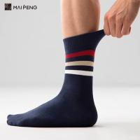 China Custom Striped Plaid Casual Breathable Socks Cotton Luxury Socks For Men for sale