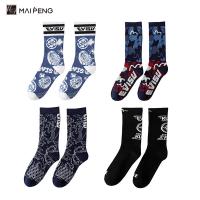 China Fashion Cotton Custom Men Socks Street Wear Hip Hop Sport Crew Socks for sale