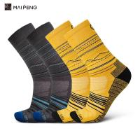 China Breathable Thick Thermal Wool Socks Outdoor Winter Warm Crew Socks for sale