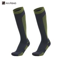 China Breathable Quick Dry Outdoor Sports Socks Knee High Hiking Waterproof Socks for sale