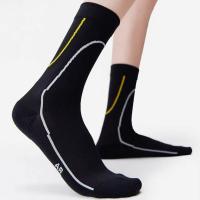 China Moisture Wicking Breathable Bamboo Fiber Crew Socks Quick Dry Sweat Absorbing Daily Sports Socks for sale