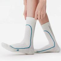 China Moisture Wicking Breathable Bamboo Fiber Crew Socks Quick Dry Sweat Absorbing Daily Sports Socks for sale