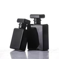 China Square Perfume Glass Mist Spray Bottle 50ml 100ml Customizable Luxury for sale