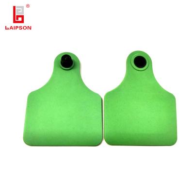 China TPU Sensitive 860-960Mhz Long Range UHF Two Piece Cattle Ear Tag For Livestock for sale