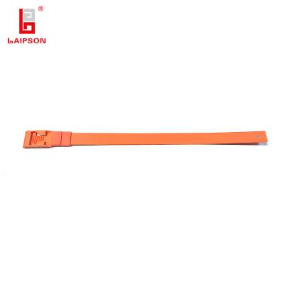 China New Tpu 590MM RFID Animal Cattle Leg Band For Cattle Sheep Farm for sale