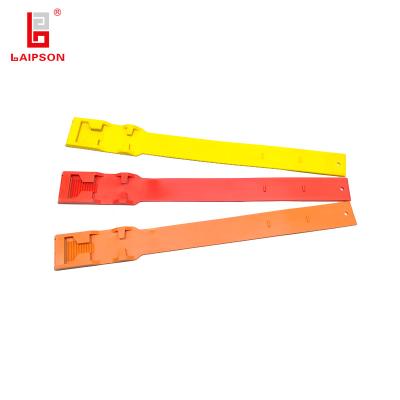 China TPU Medium Size Sheep Tag With Laser Printing Number Cattle Goat Neck Collar For Livestock for sale