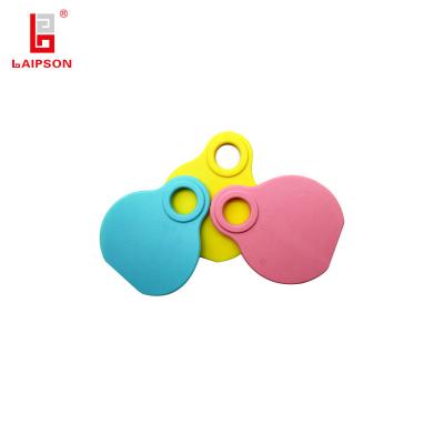 China TPU Cattle Cow Goat Bull Neck Tag With Laser Printing Numbers For Livestock for sale