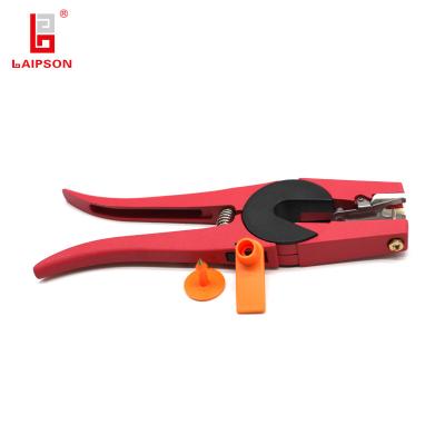 China Small Size ISO18000-6C 860-960Mhz UHF RFID Sheep Goat Dairy Horse Ear Tag for sale