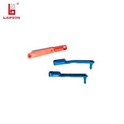 China High Stability RFID Light Easy Use 134.2Khz FDX-B Rfid Ear Tag For Sheep Goats for sale