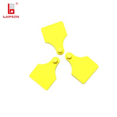 China Medium TOP TPU Cattle Cow Tamperproof Ear Tag With Laser Printing In Red for sale