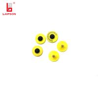 China 30mm 860-960Mhz UHF RFID High Quality Animal Ear Tag For Pig Cattle Goat Farm for sale