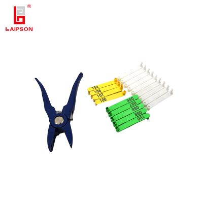 China Sheep Single Chicken Poultry Ear Tag Plier Applicator Ear Tag Plier For Pig Goat Farm for sale