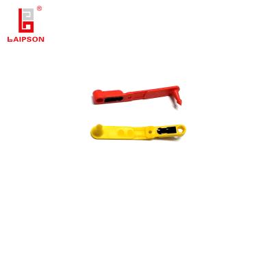 China LF RFID Animal Ear Tag For Sheep And Goats Durable And Long-Lasting Performance for sale