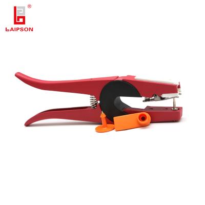 China TPU UHF Ear Tag with Long Range RFID Technology for Tracking of Sheep Cattle Buffalo and Other Livestock for sale