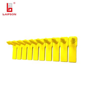 China 37mm TPU Sheep Ear Tags Designed For Sheep Goat And Alpaca Identification Offering Strong Corrosion Resistance And Durability for sale