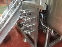 China 10Bbl Large Scale Brewing Equipment With Fermentation Tank Steam Heating for sale