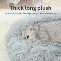 China Fluffy Plush Skin-Friendly Cat Bed Quilted PP Cotton Round Pet Sofa for Dogs Cats 60cm for sale